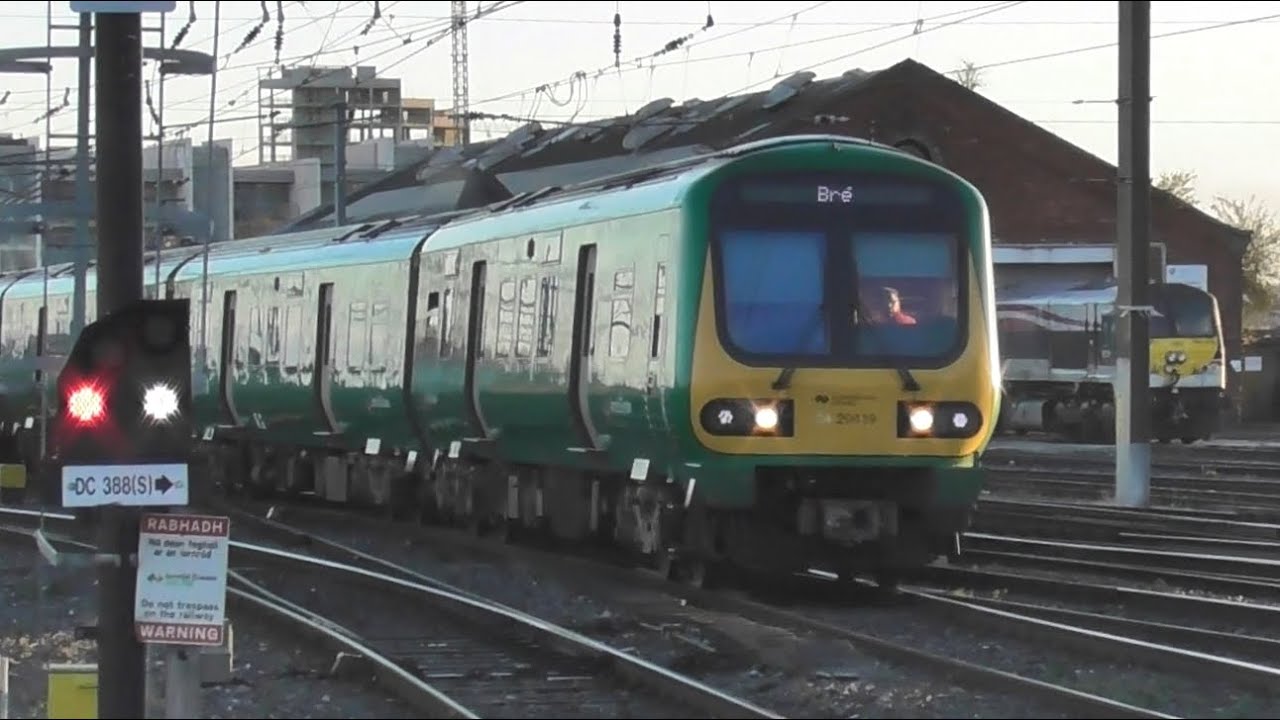 Irish Rail 29000 Class Commuter Train 29419 - Connolly Station, Dublin ...