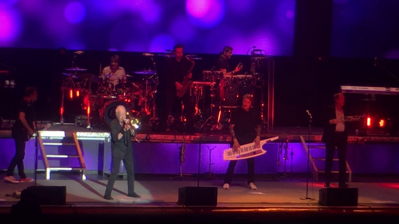 Chicago - Introduction - YouTube