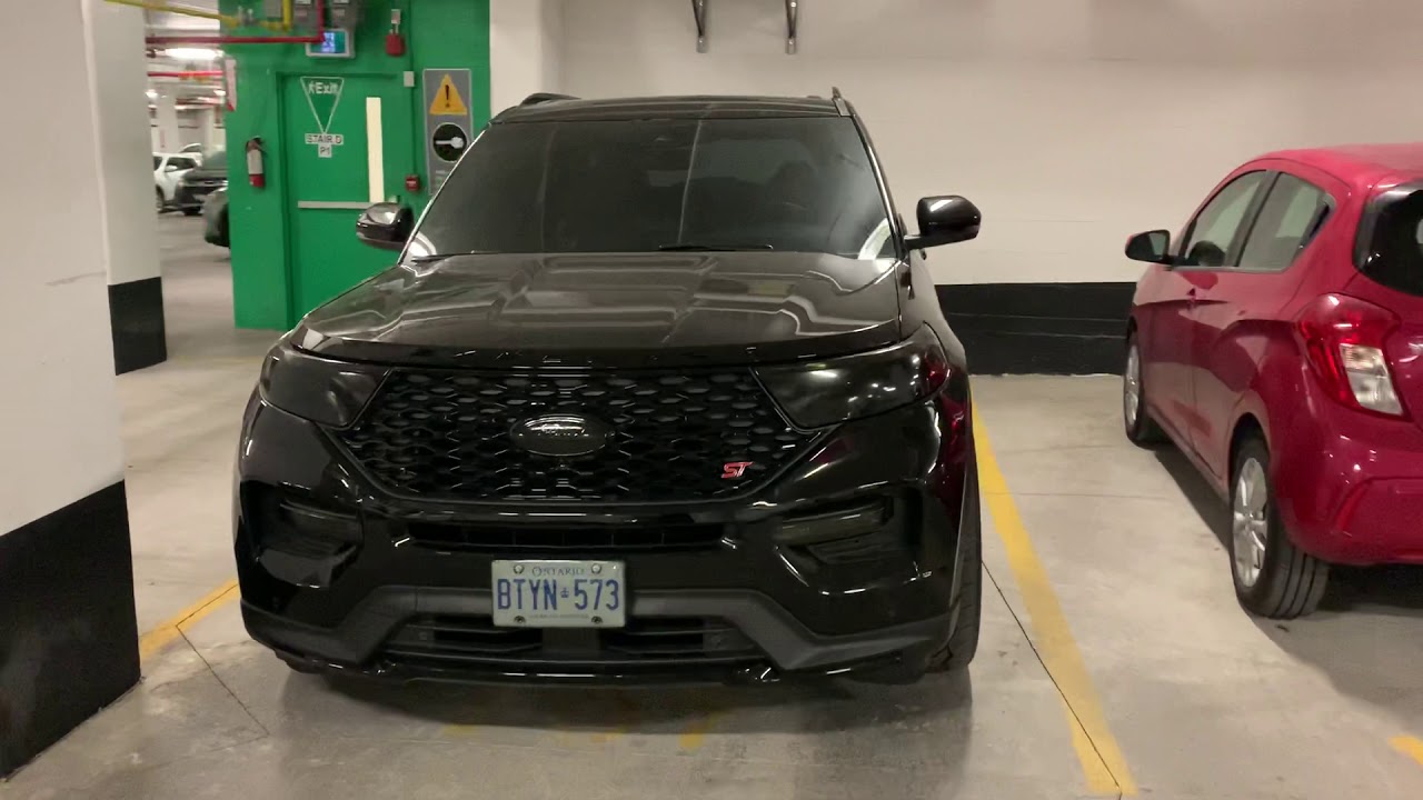 2020 Ford Explorer ST!! My other twin with 24” lowered just like mine ...