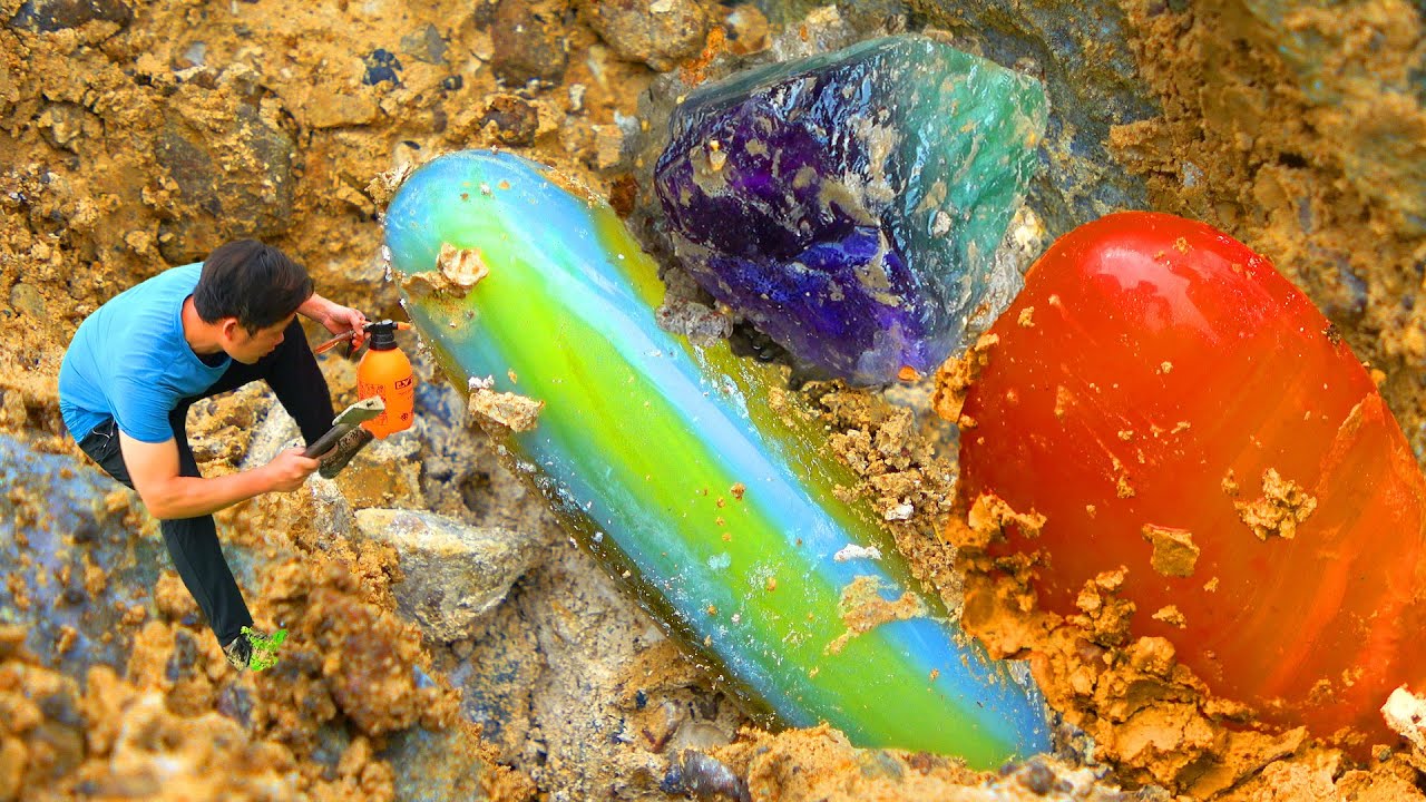 💎💎Gem: The boy discovered several precious crystal stones on a piece of ...