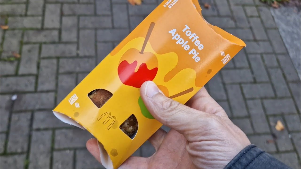 McDonald s Toffee Apple Pie Random Reviews YouTube mcdonald-s-toffee-apple-pie-random-reviews-youtube