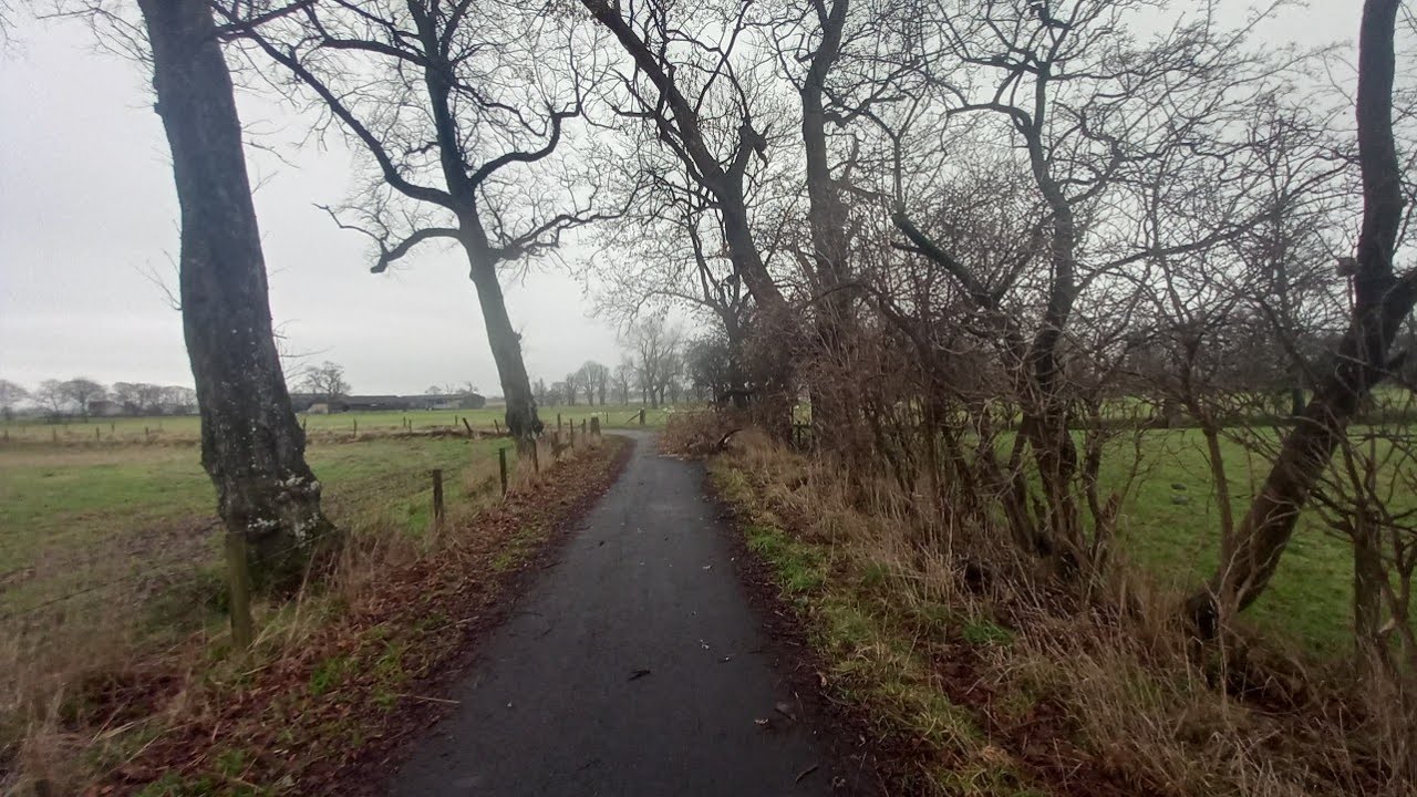 Walking with Tamson, episode 49. The road to Cambus - YouTube