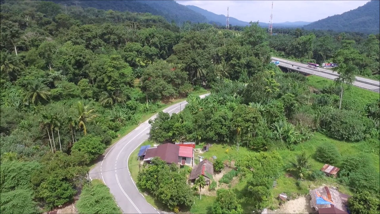 KAMPUNG ORANG ASLI SUNGAI GENTING, BATU 9 CHENDERIANG - YouTube