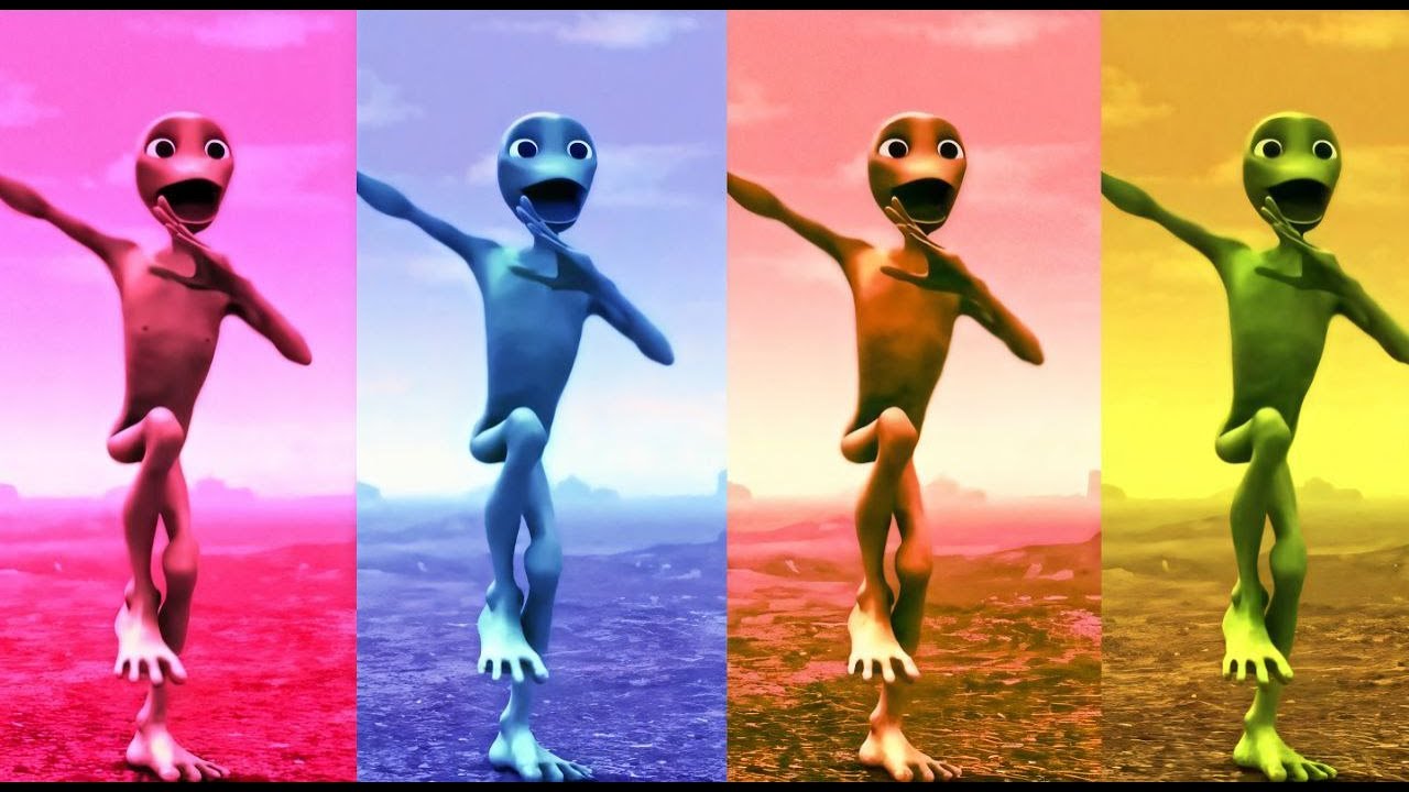 Aliens vs. Crazy Frog: The Ultimate Dance-Off! - YouTube