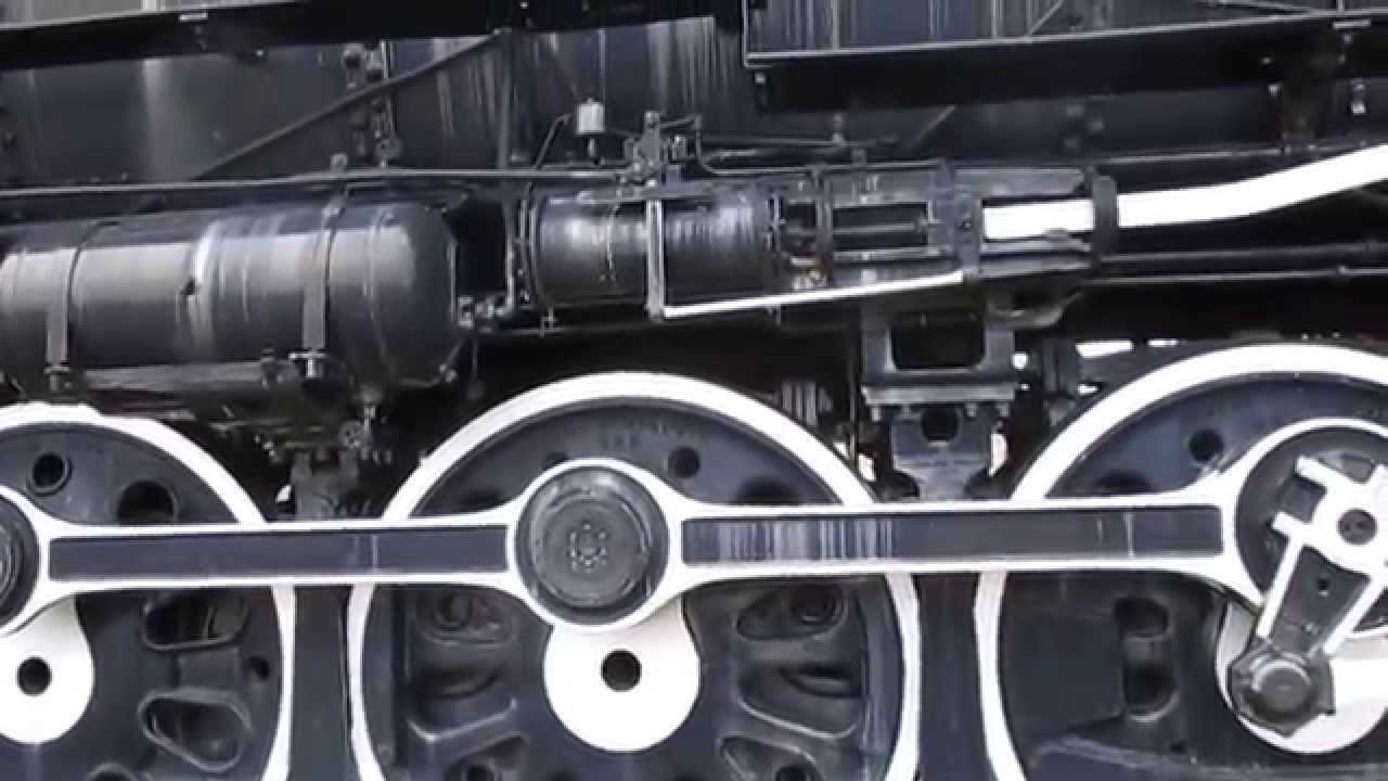 AT&SF (Santa Fe) 2913 Steam Locomotive in Fort Madison, Iowa - YouTube