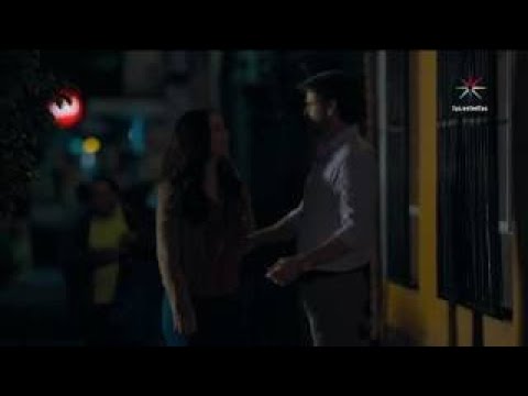 Mi Marido Tiene Familia Julieta y Robert se besan