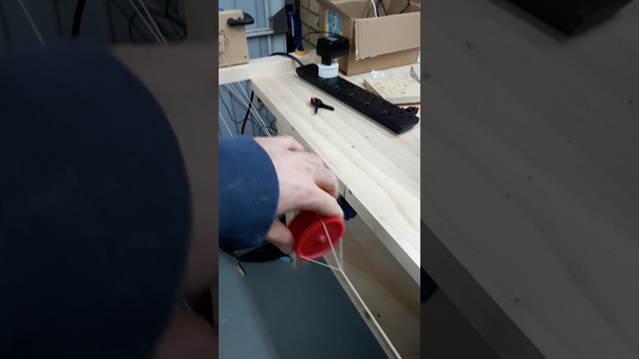 Miniature rope making - YouTube