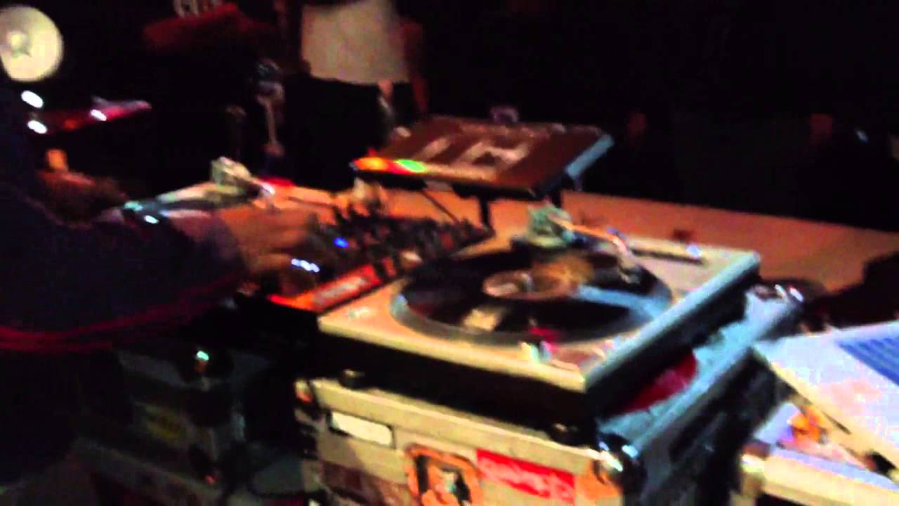 DJ Doodles at the NYC International DJ Cafe - YouTube