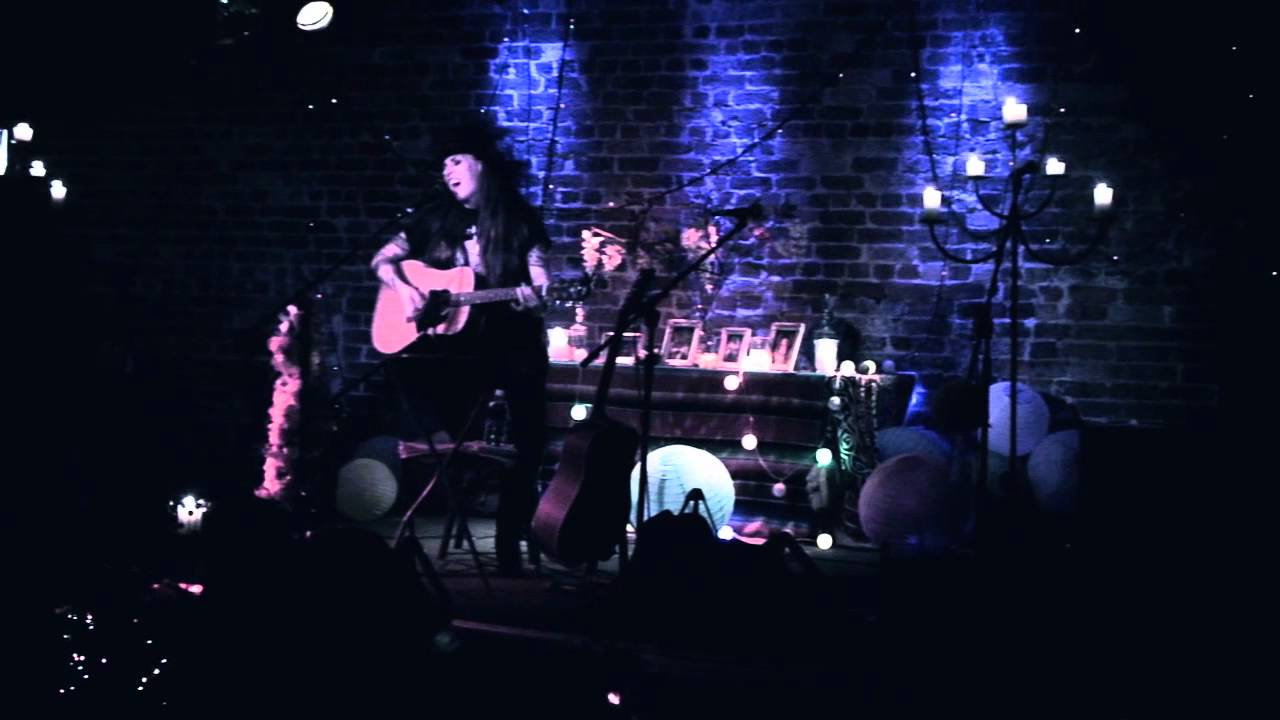 Michele Madden - If You're Gonna Be Dumb, You Gotta Be Tough (Roger ...