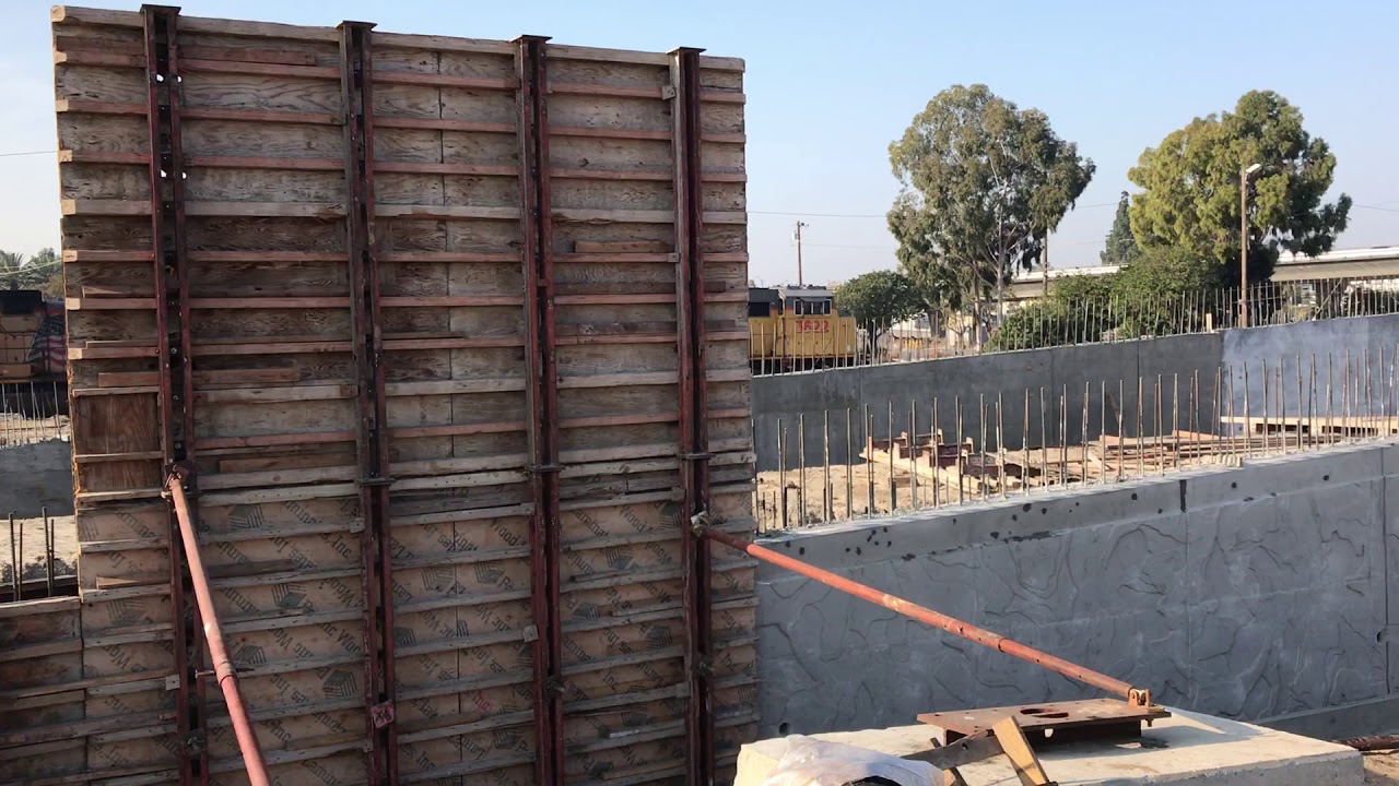 Firestone Blvd. Ramp Retaining Wall (1/14/2020) - YouTube