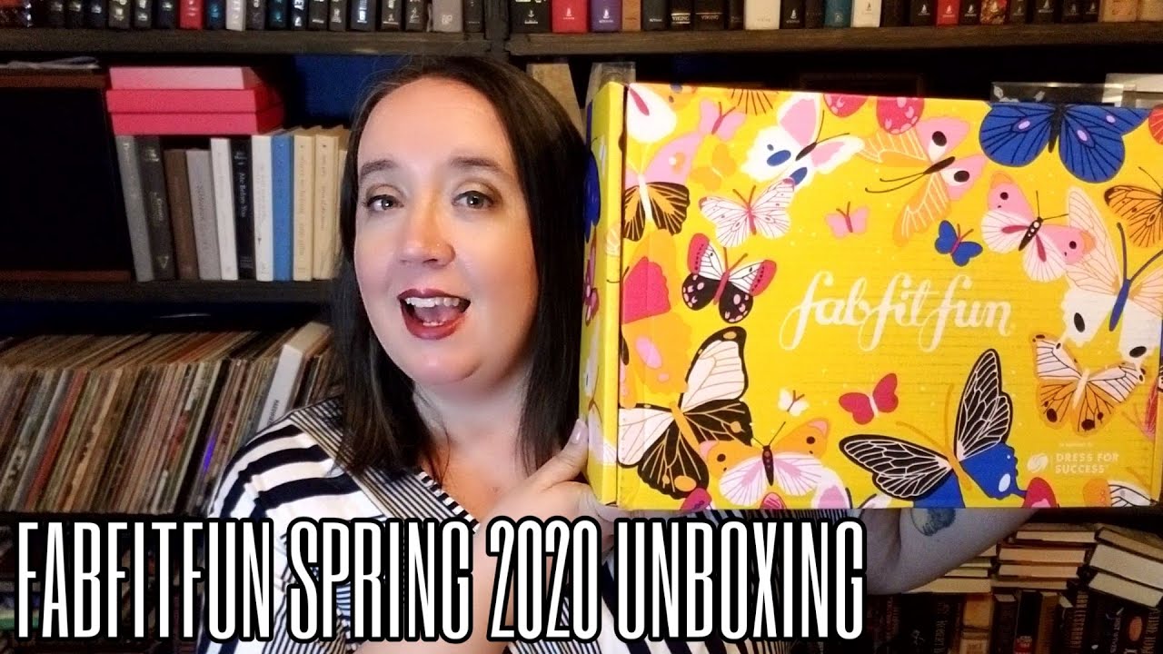 FABFITFUN Spring 2020 Unboxing - YouTube