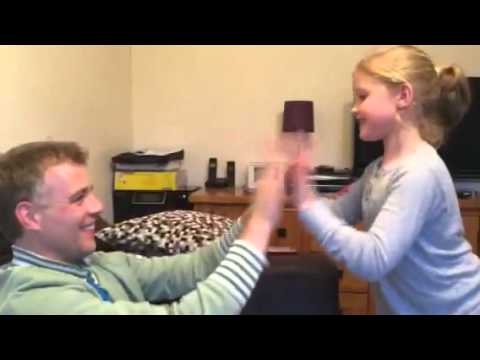 Fastest hand clap ever - YouTube