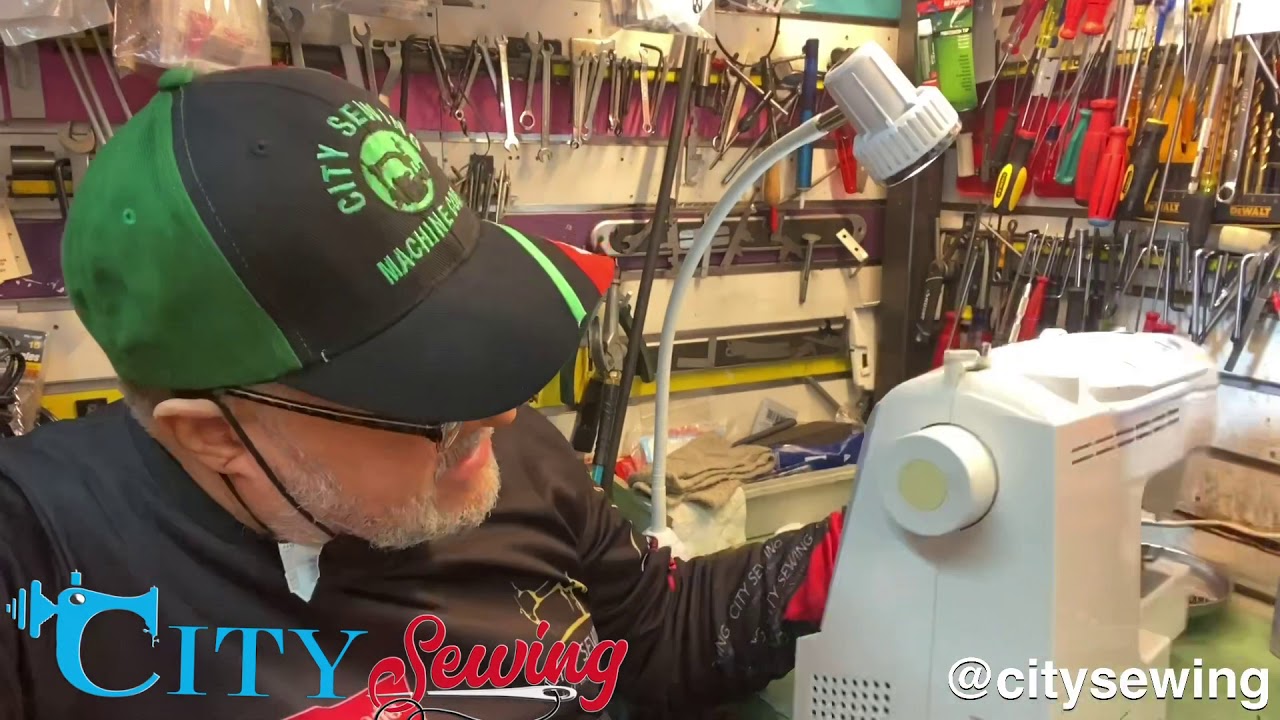 Singer sewing machine .! EASY fix - YouTube