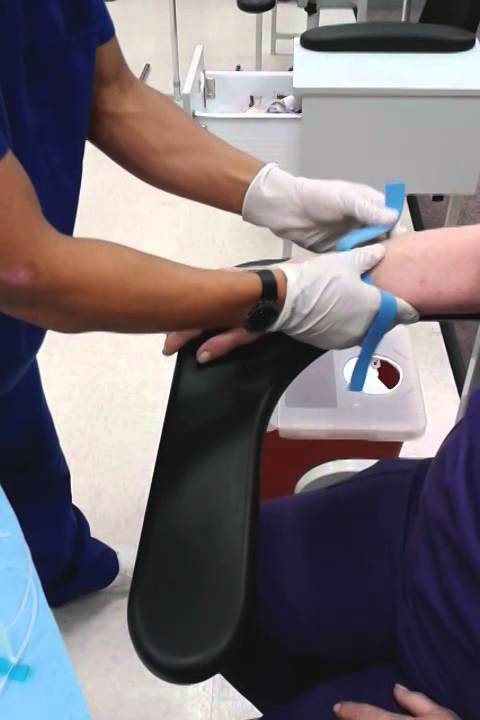 Butterfly winged infusion blood draw - YouTube