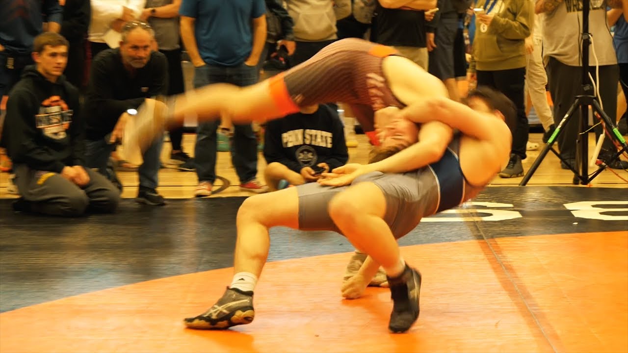 Aiden Rice of Notre Dame WC [R] v. Aaron Cramer of Built by Brunson [G ...