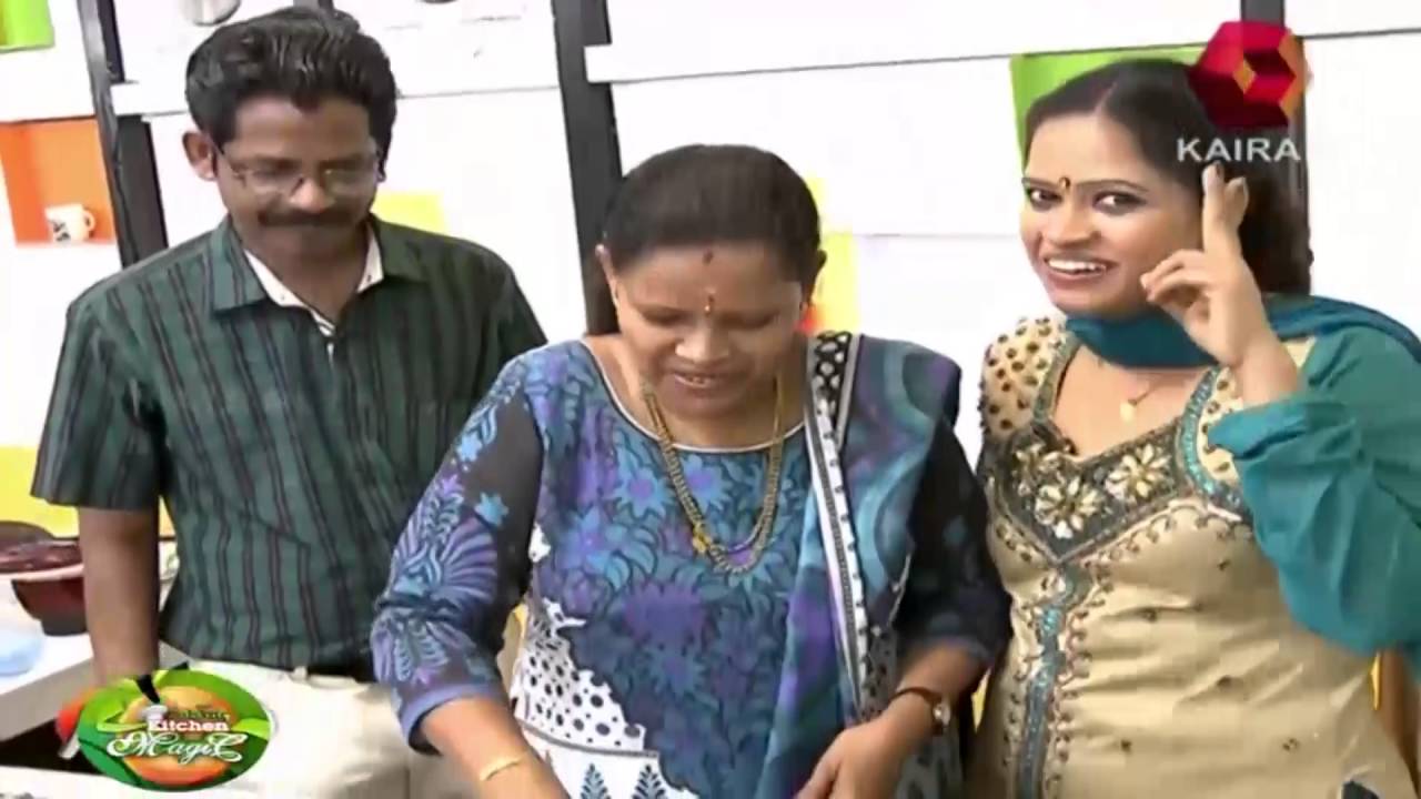 Celebrity Kitchen Magic: Kalabhavan Sariga n Family Prepare Pathiri ...