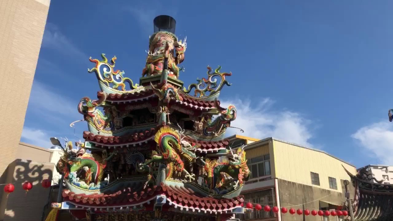 Beautiful and colorful Zhunan Temple Taiwan. - YouTube