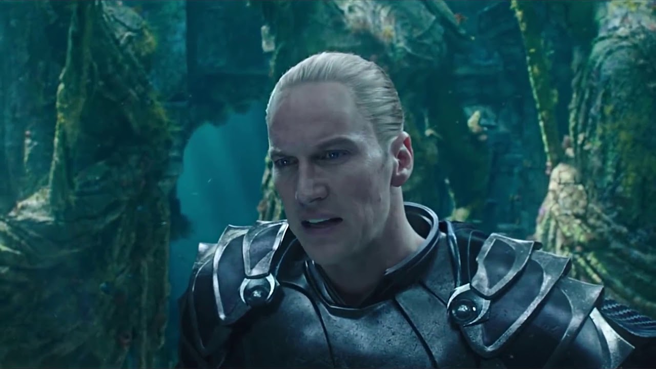Ocean Master vs Submarine Scene | Aquaman (2018) - YouTube