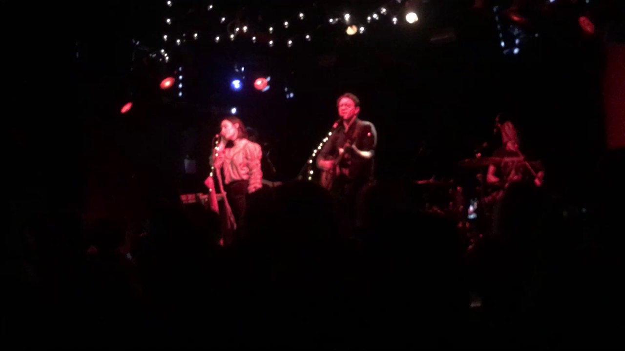 Dustin Tebbutt & Lisa Mitchell - Innerbloom (Rufus Cover) Live in Byron ...