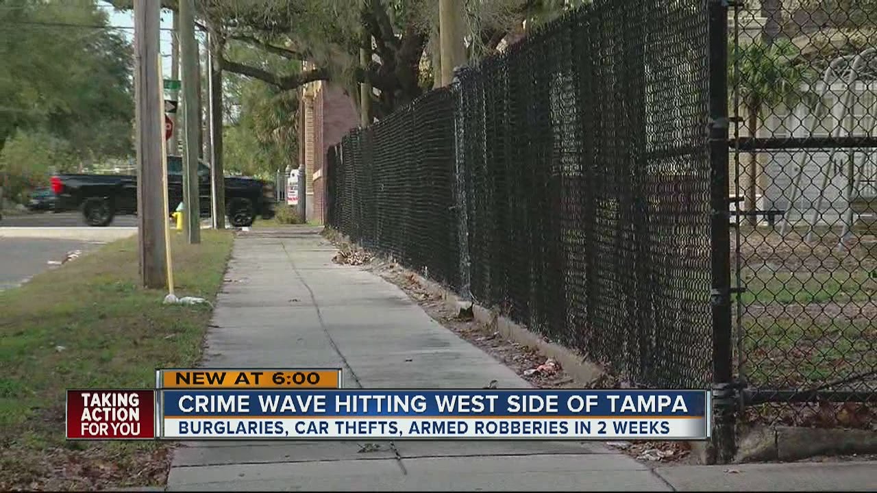 People held at gunpoint, robbed in West Tampa - YouTube
