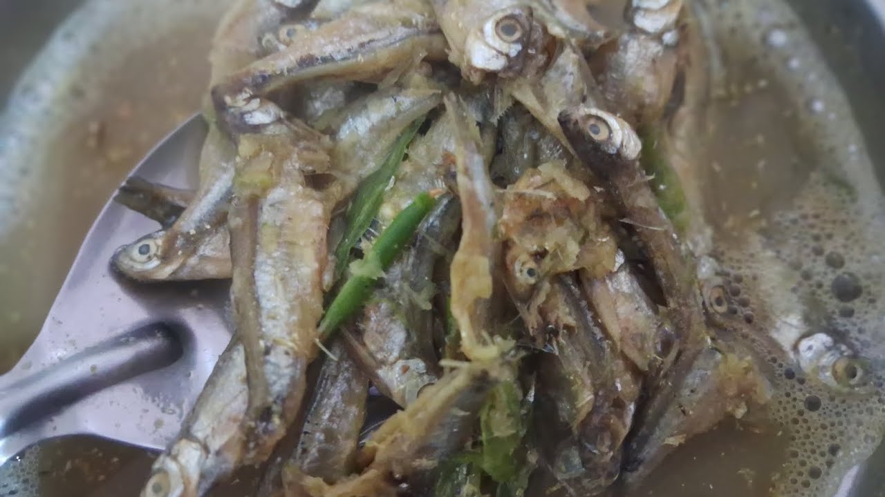 Dry fish suop soda recipe // Nakam bitchi kapa - YouTube