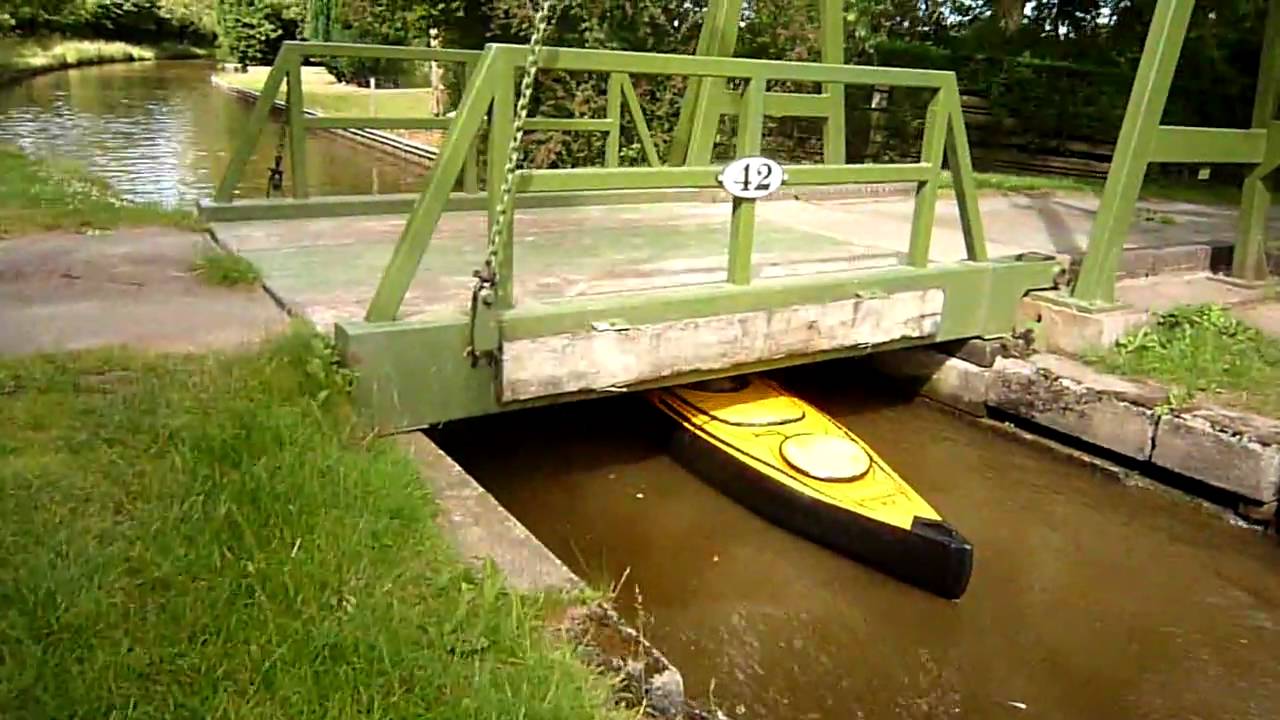 Going under a Canal Bridge in a Kayak - YouTube