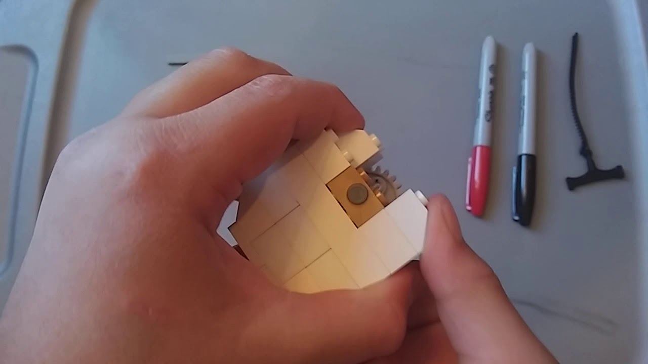 How to make a lego beyblade launcher - YouTube