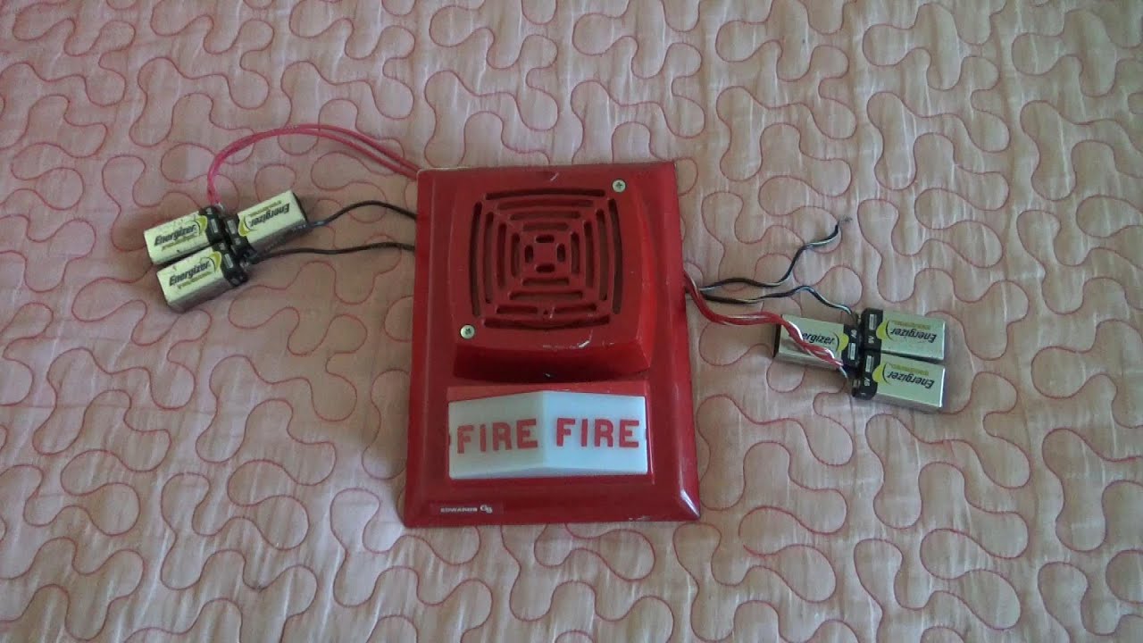 Edwards 895B-301 Fire Alarm Horn Strobe Test - YouTube