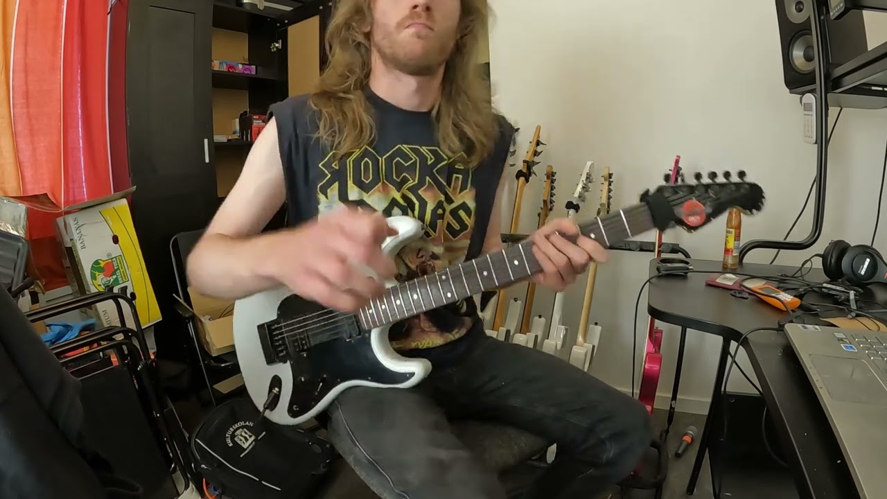 Another instrumental song for fun (plus isolated guitar showcase ...