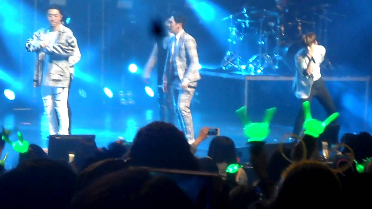 B.A.P "Feel So Good" Dallas 20160421 - YouTube