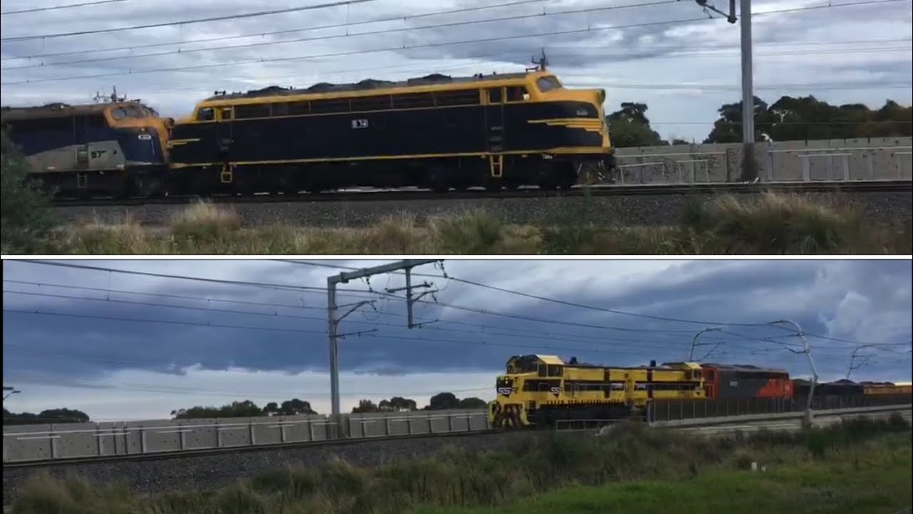 Vintage trains at Yarraman - VR B74 On Dandenong Cement Train And T ...