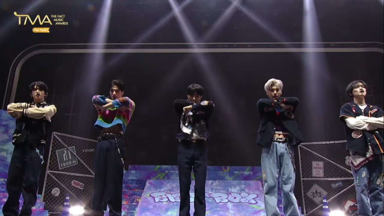 NCT DREAM- THE FACT MUSIC AWARDS (TMA) 2022 BEAT BOX + GLITCH MODE - YouTube