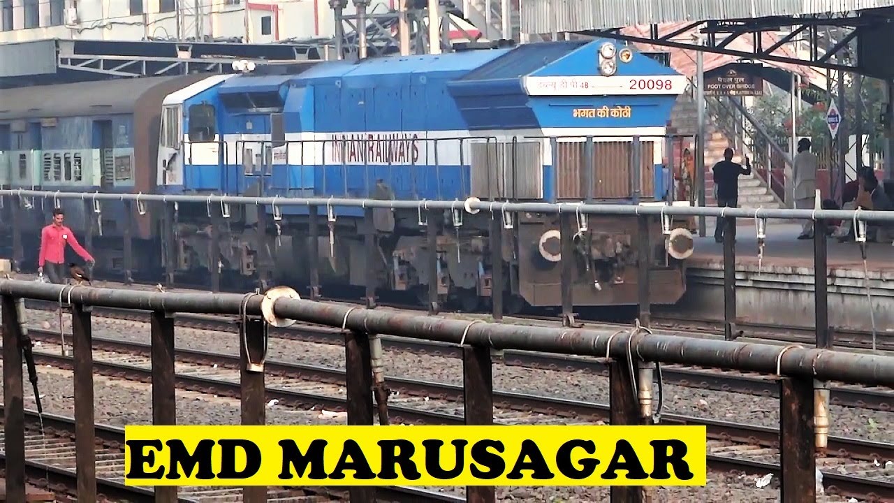 Humming WDP4B EMD Ernakulam Ajmer Marusagar Arrive Nagda Junction - YouTube