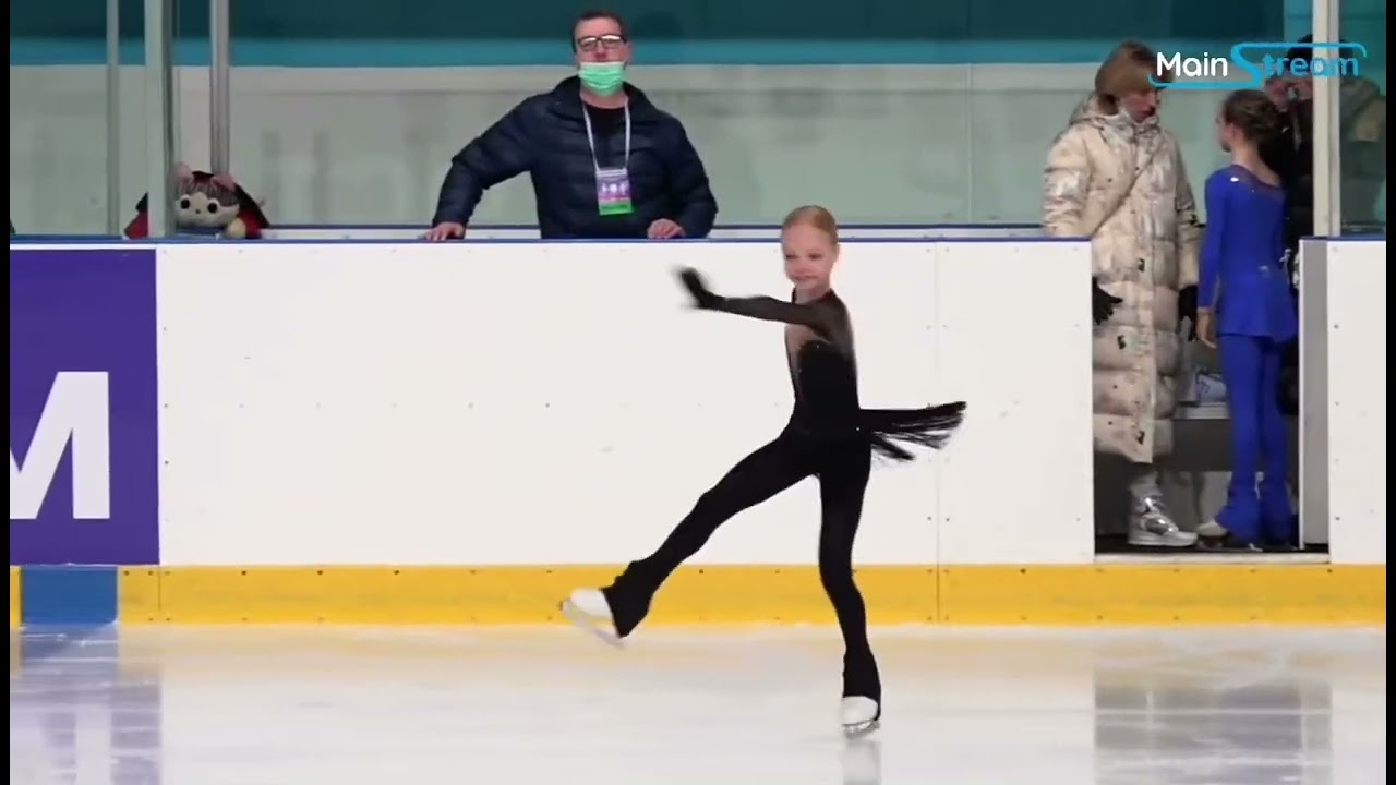 Elena Kostyleva | Elements -Step and Spin- (Russian Novice ...