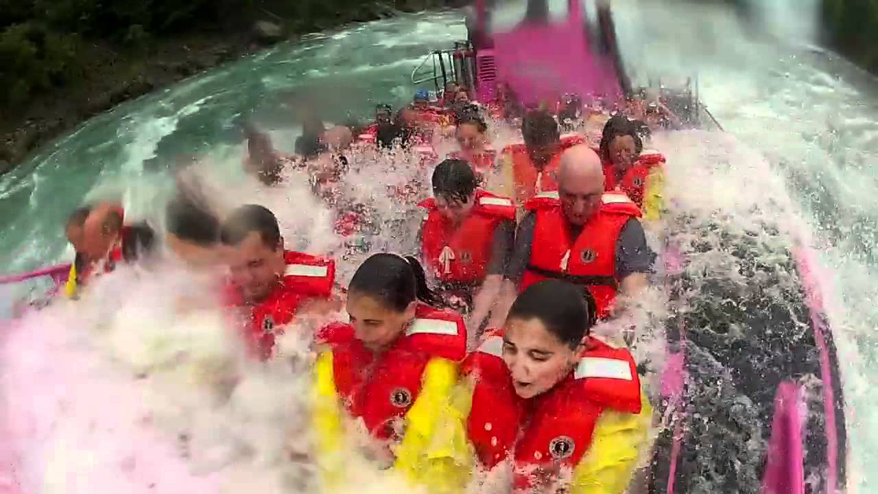 Riding the rapids on the Niagara river - YouTube