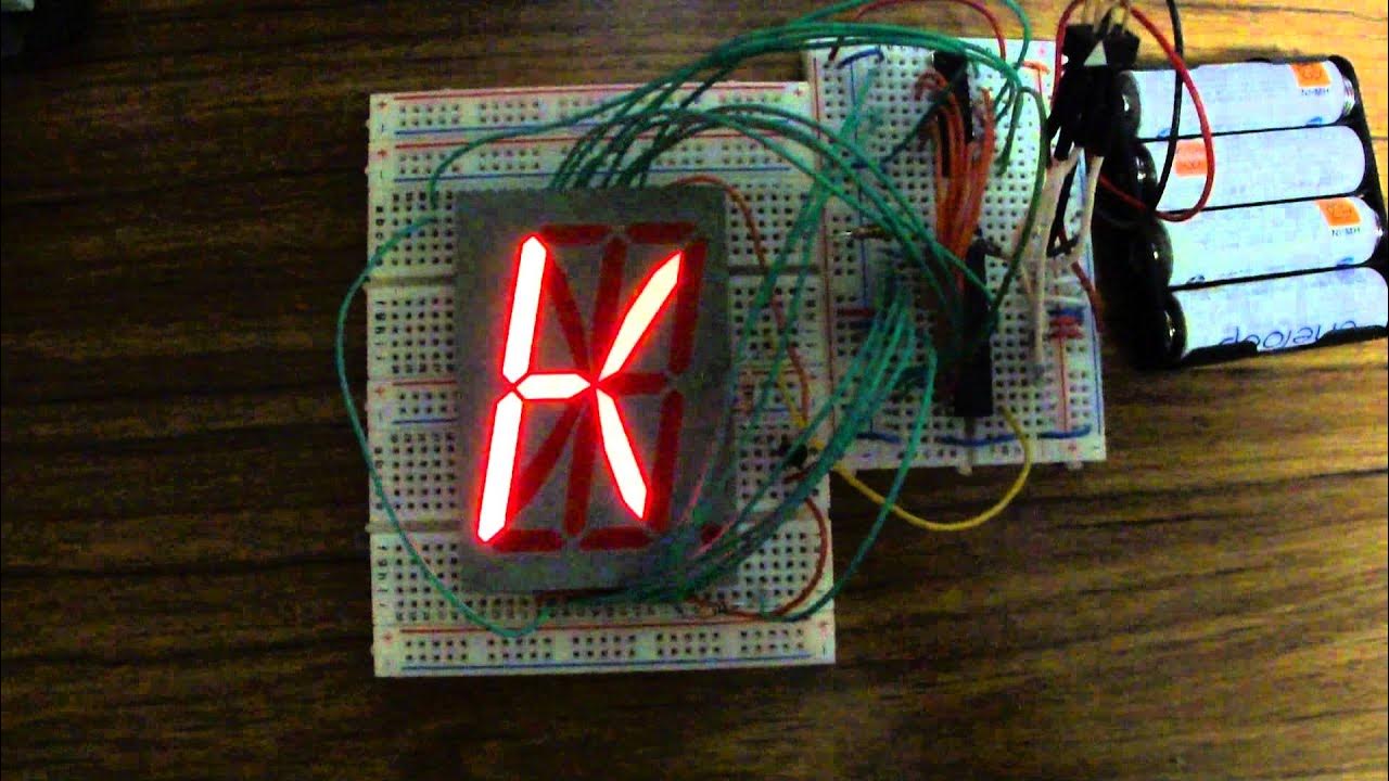 ATMEGA168で16seg LEDを動かす(その2) - YouTube