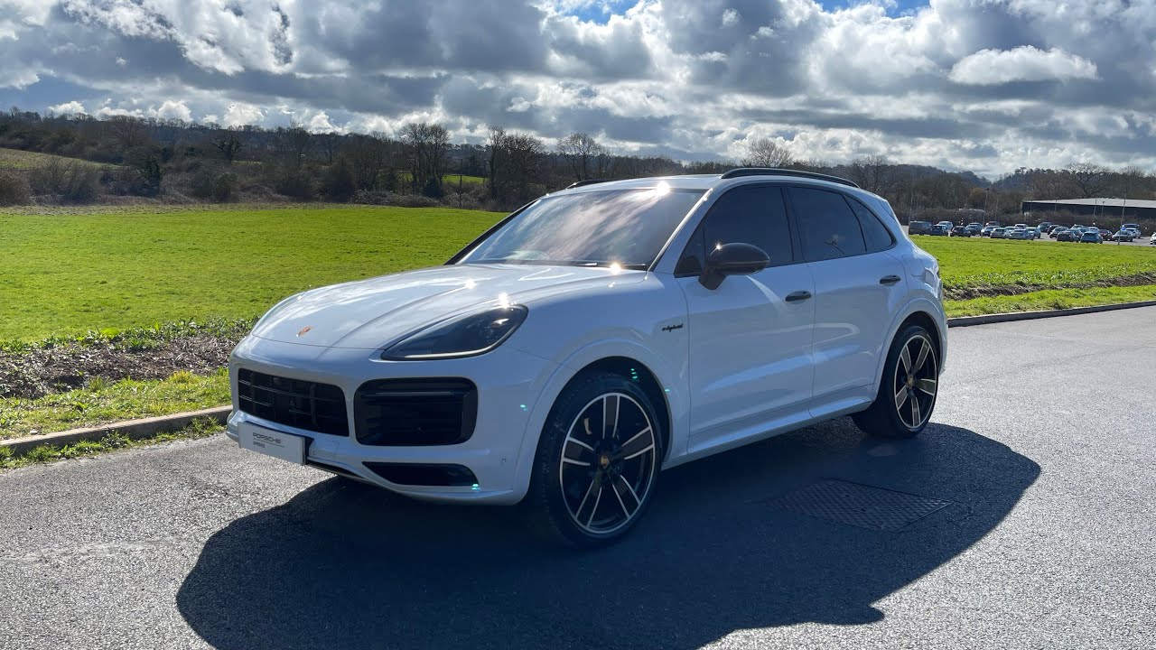 Cayenne E-Hybrid Platinum Edition - YouTube