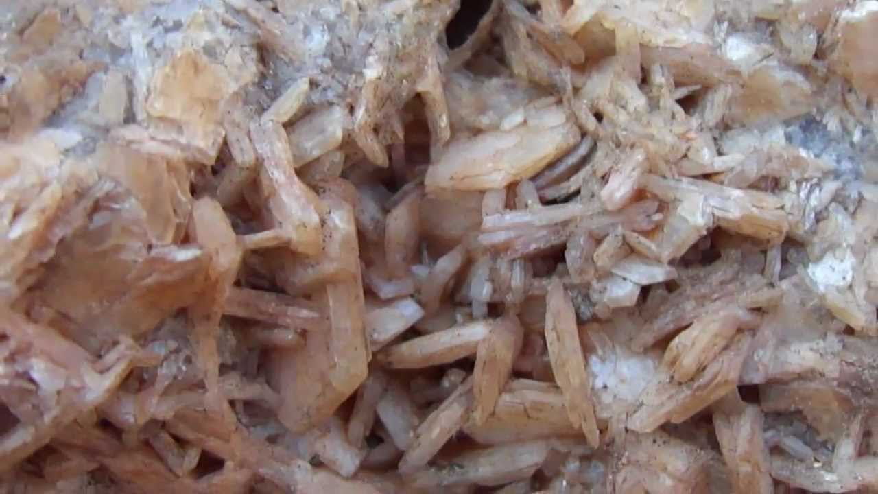 Geodes 5. Bobonong. Botswana. - YouTube
