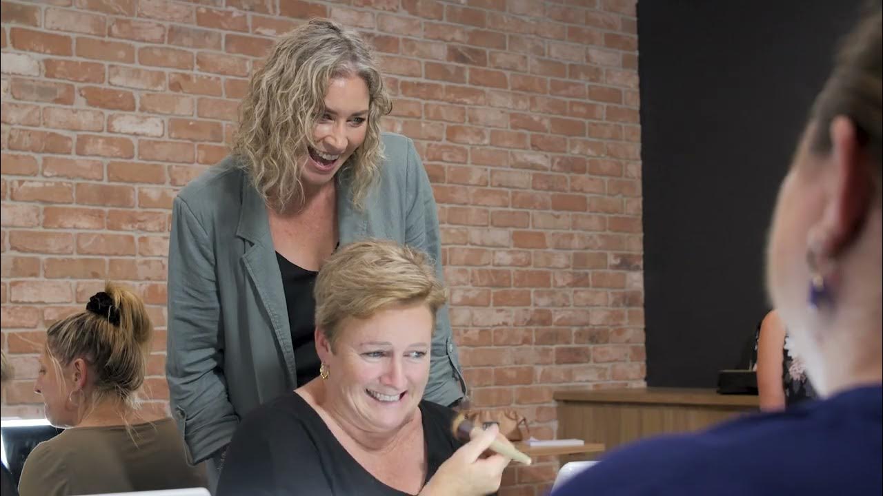 Introducing Lauriely Taylor Makeup Workshops - YouTube