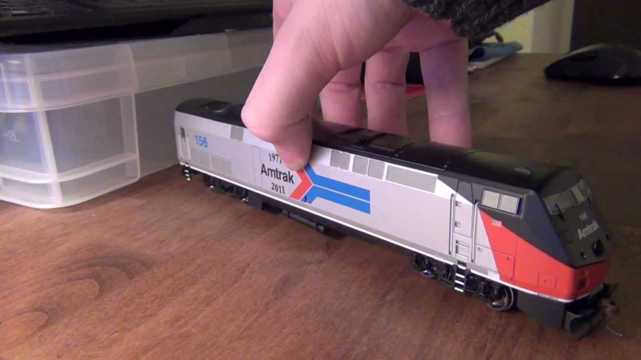 Amtrak's 40th Anniversary: P42 in Phase I Heritage scheme - YouTube