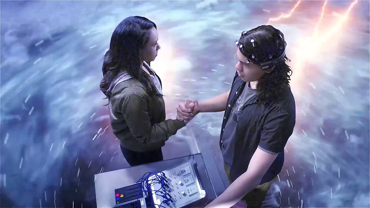 The Flash 2x21 Cisco Vibes & Iris saves barry from the speed force Part ...
