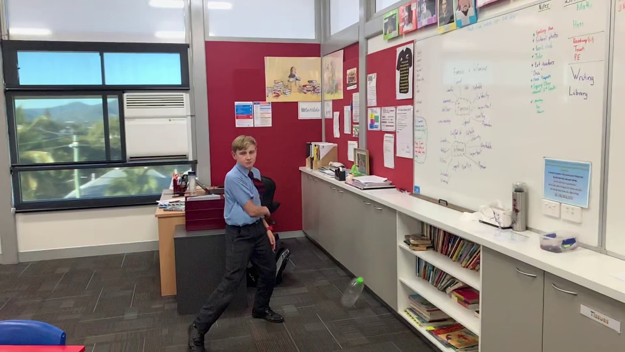 sick water bottle dab - YouTube