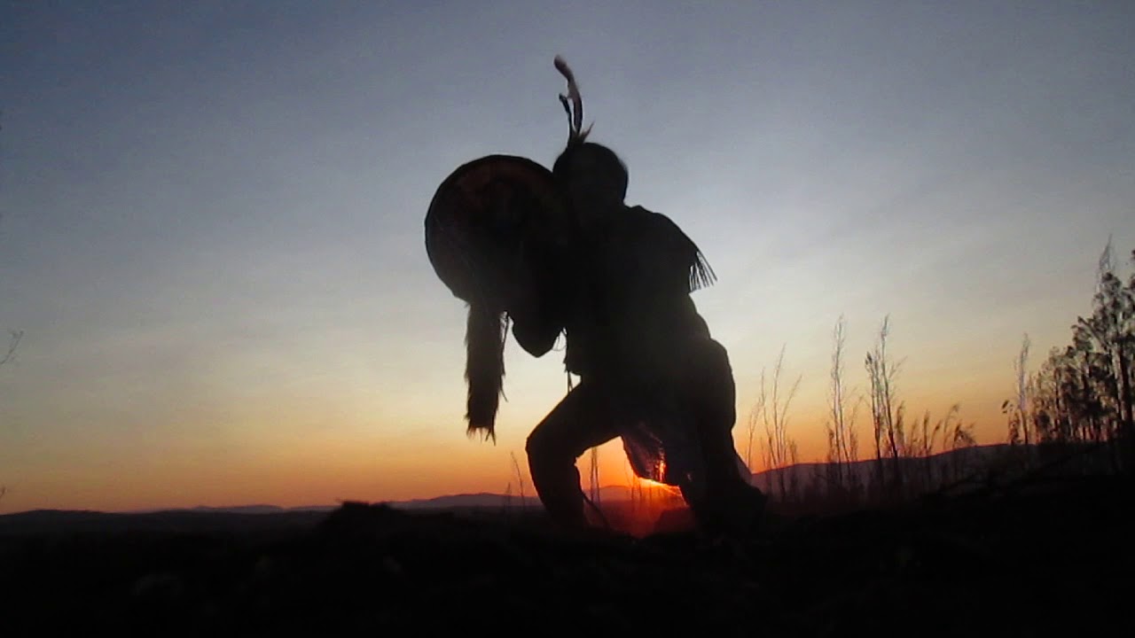 Native American Dance White Wolf - YouTube