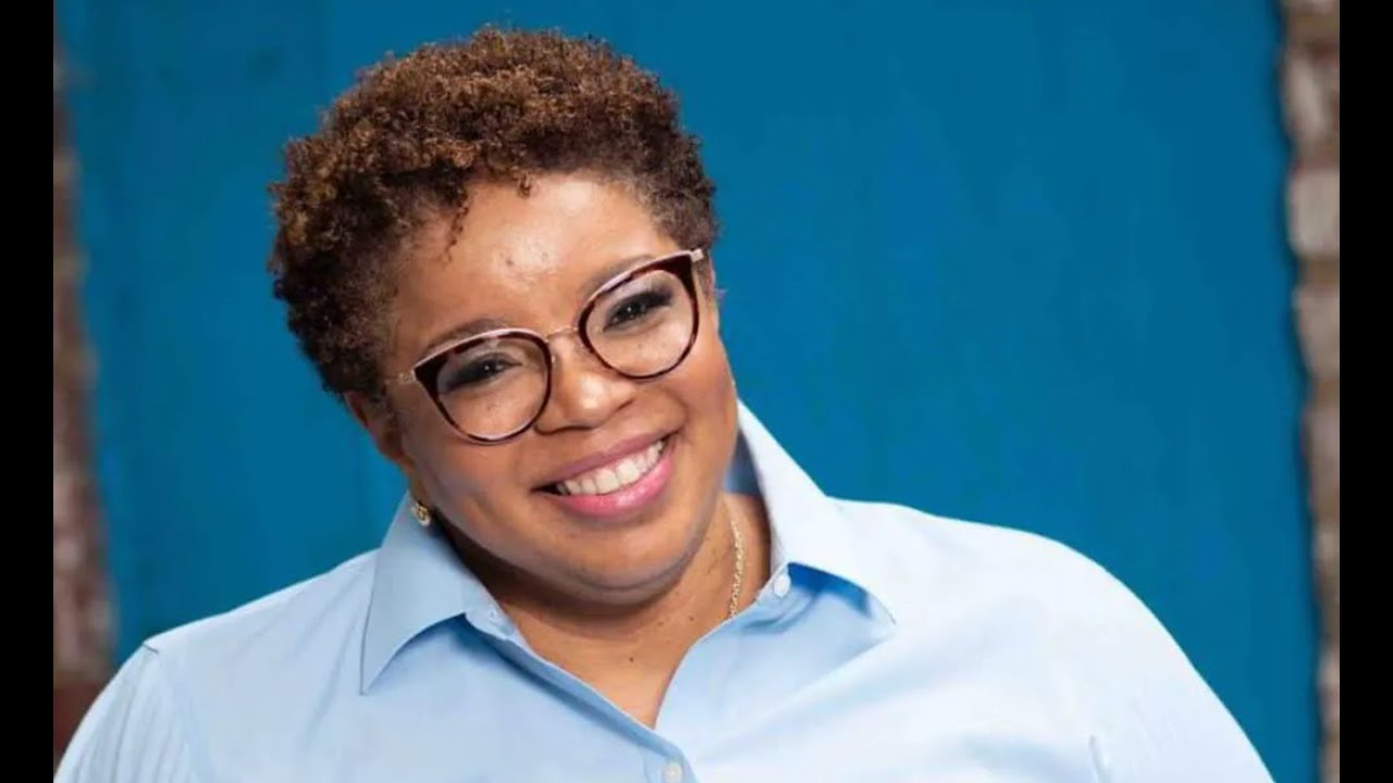 PitchDB Testimonial - Lisa Ealy - YouTube