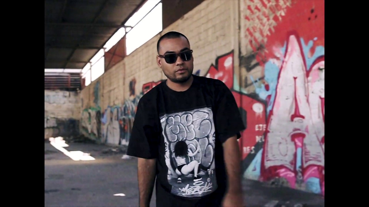 THR Cru2 ft. Teeam Revolver - Antihéroes (video oficial) - YouTube
