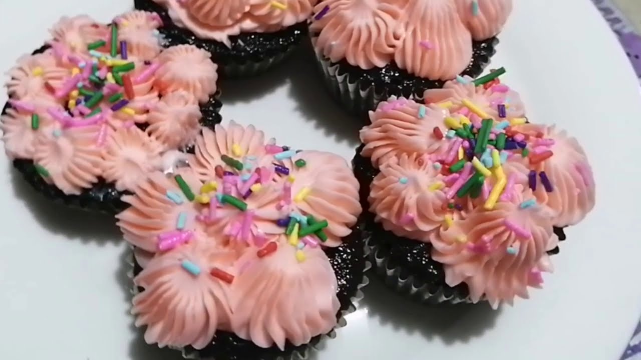 TLE Performance Task : Baking Chocolate Cupcakes - YouTube