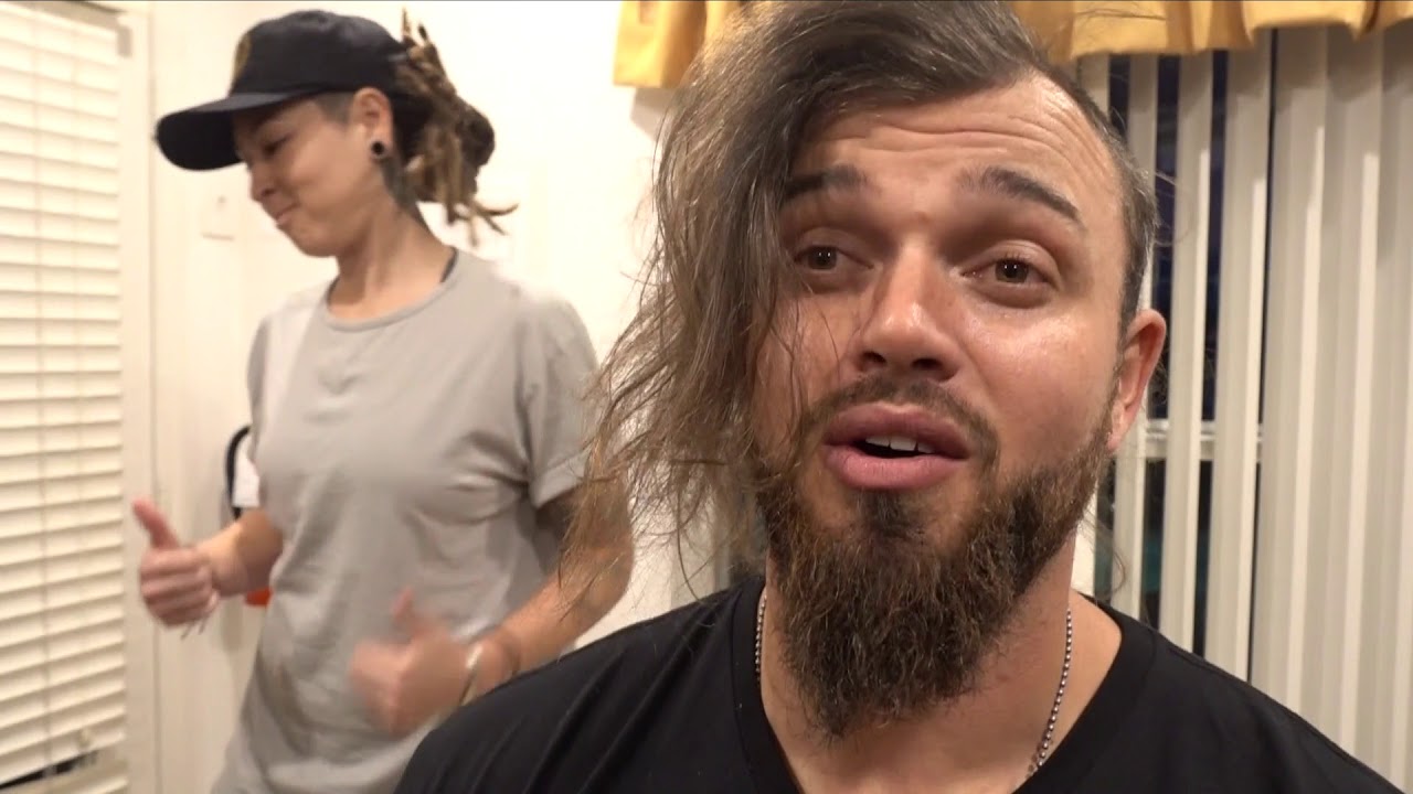 Haircut and powerlifting | vintage | Daily Bailey 140 - YouTube