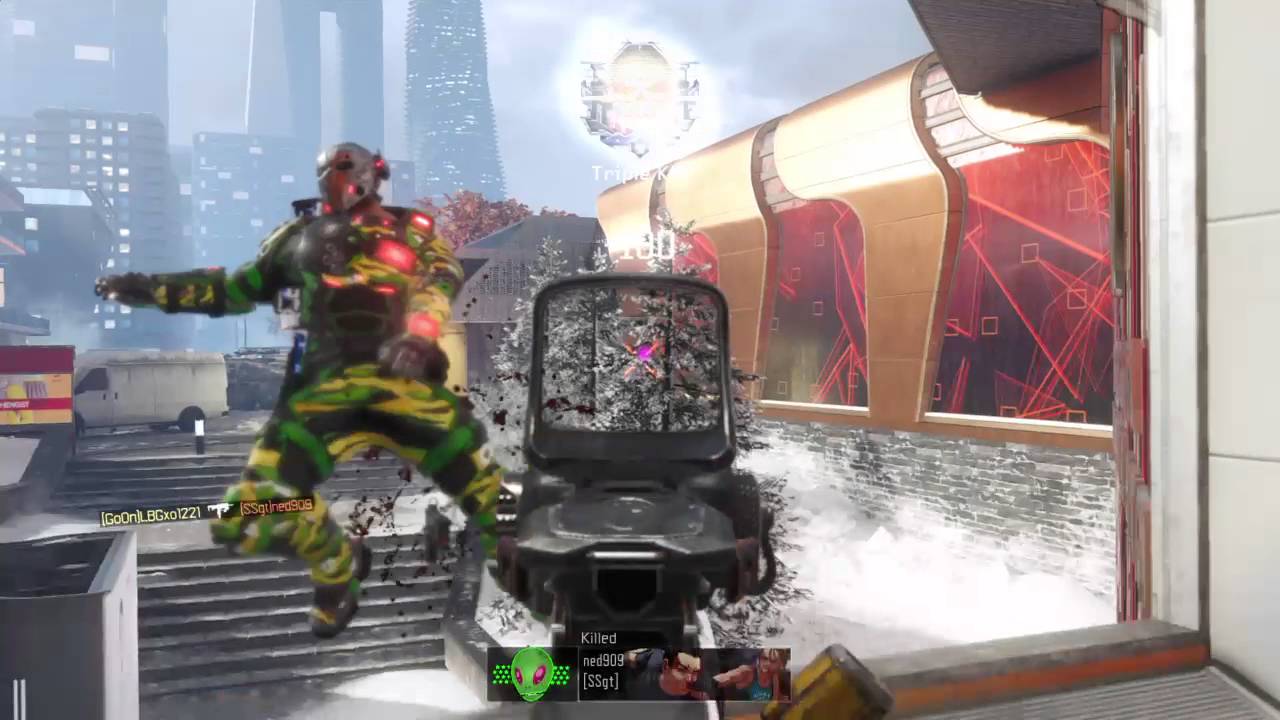 Going in with the sub machine gun called "Pharo" - YouTube