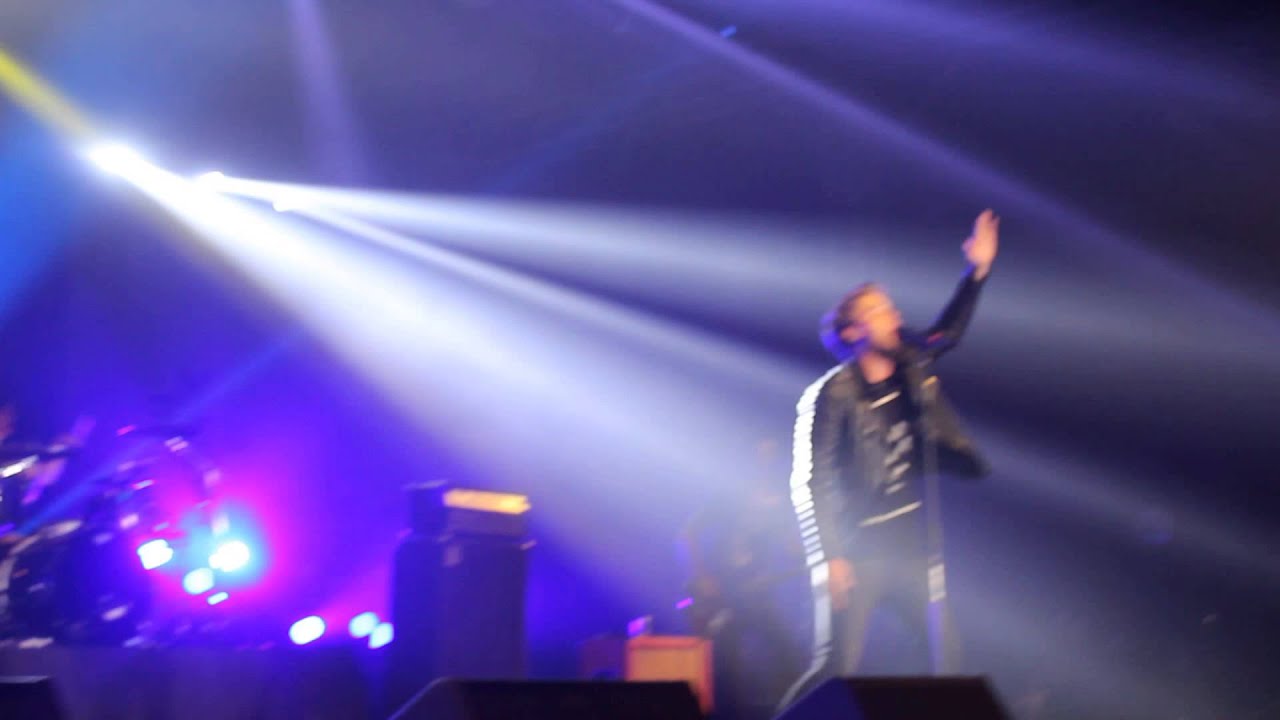 Legendary - The Summer Set Bazooka Rocks 3 Live In Manila 2014 - YouTube