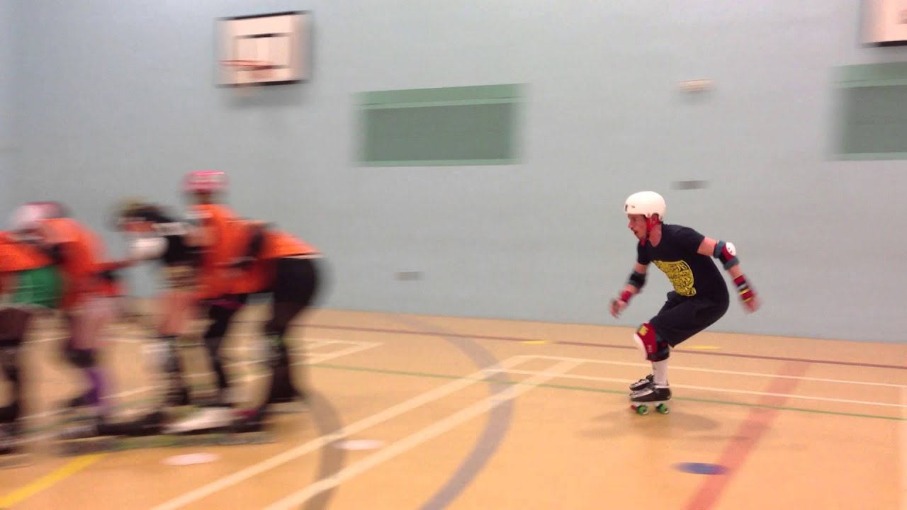 Roller derby apex jump 5# - YouTube